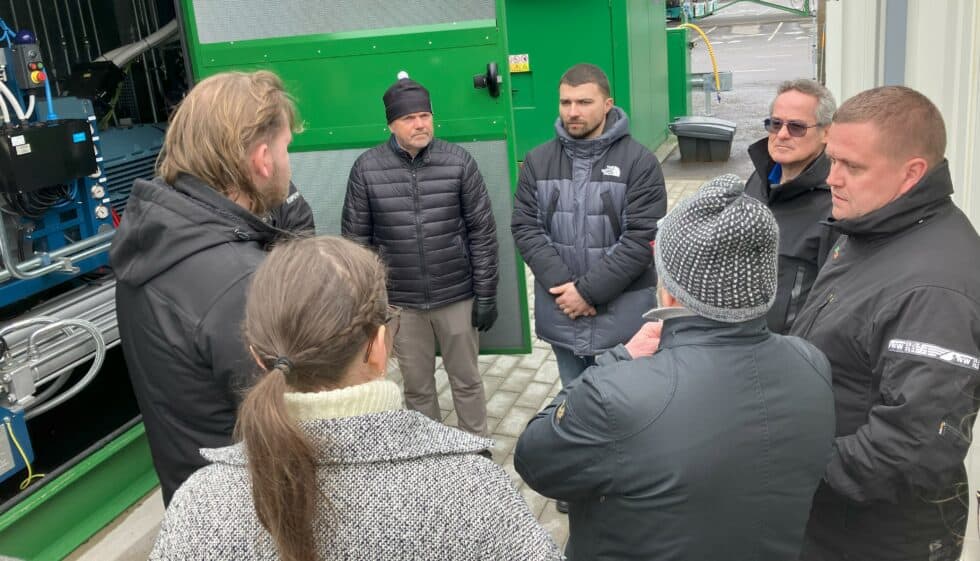 Unique methane fuel cell & the biggest gaseous filling station in ...