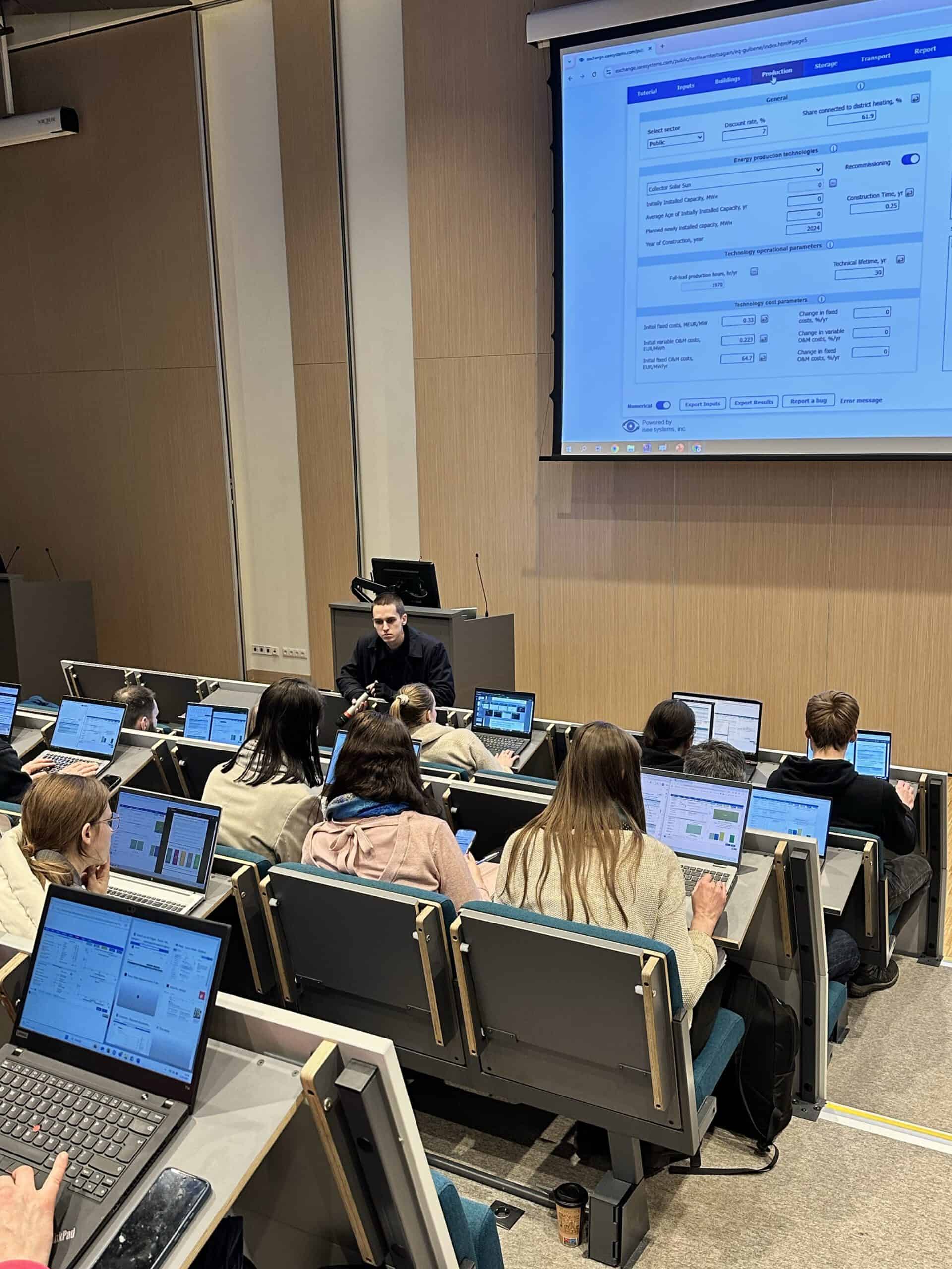 Guest lecture using Energy Equilibrium platform as part of open study course “Environmental ...